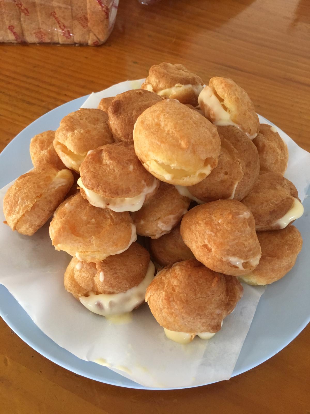 Mini Durian Cream Puffs – Simply Bites ~ Life's Simple Treats